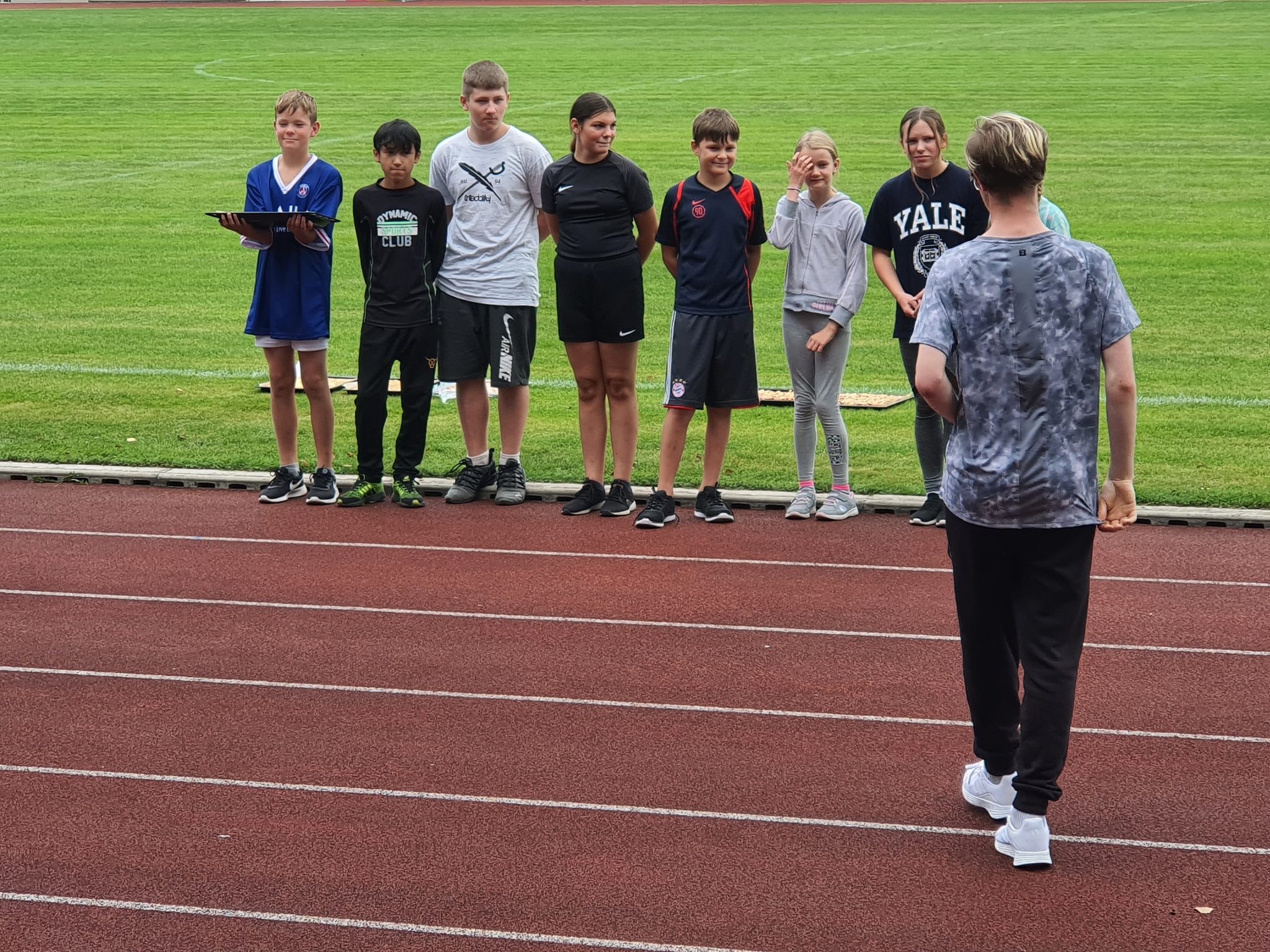 Bilder vom Stafellauf der Klassen